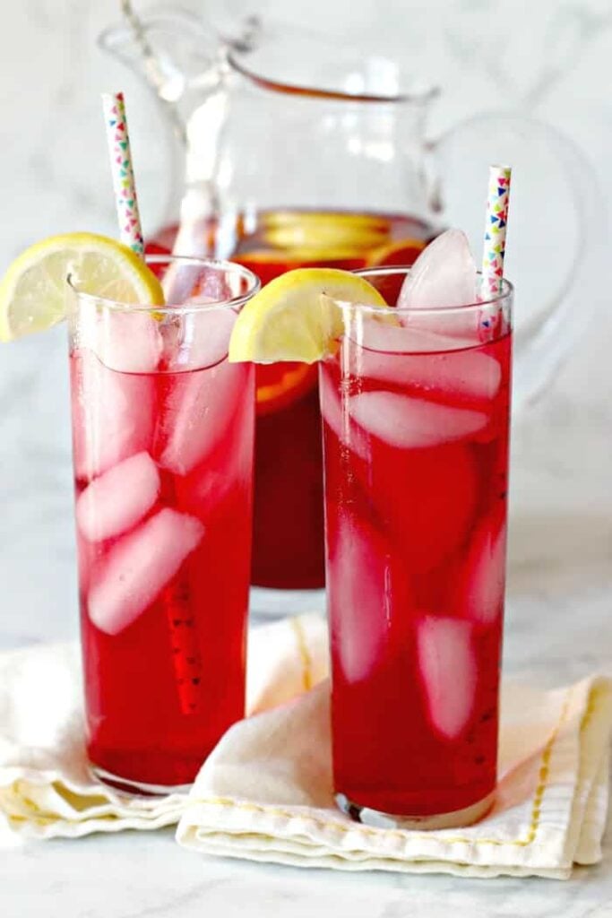 34 Refreshing Summertime Tea Recipes - The Solo Spoon